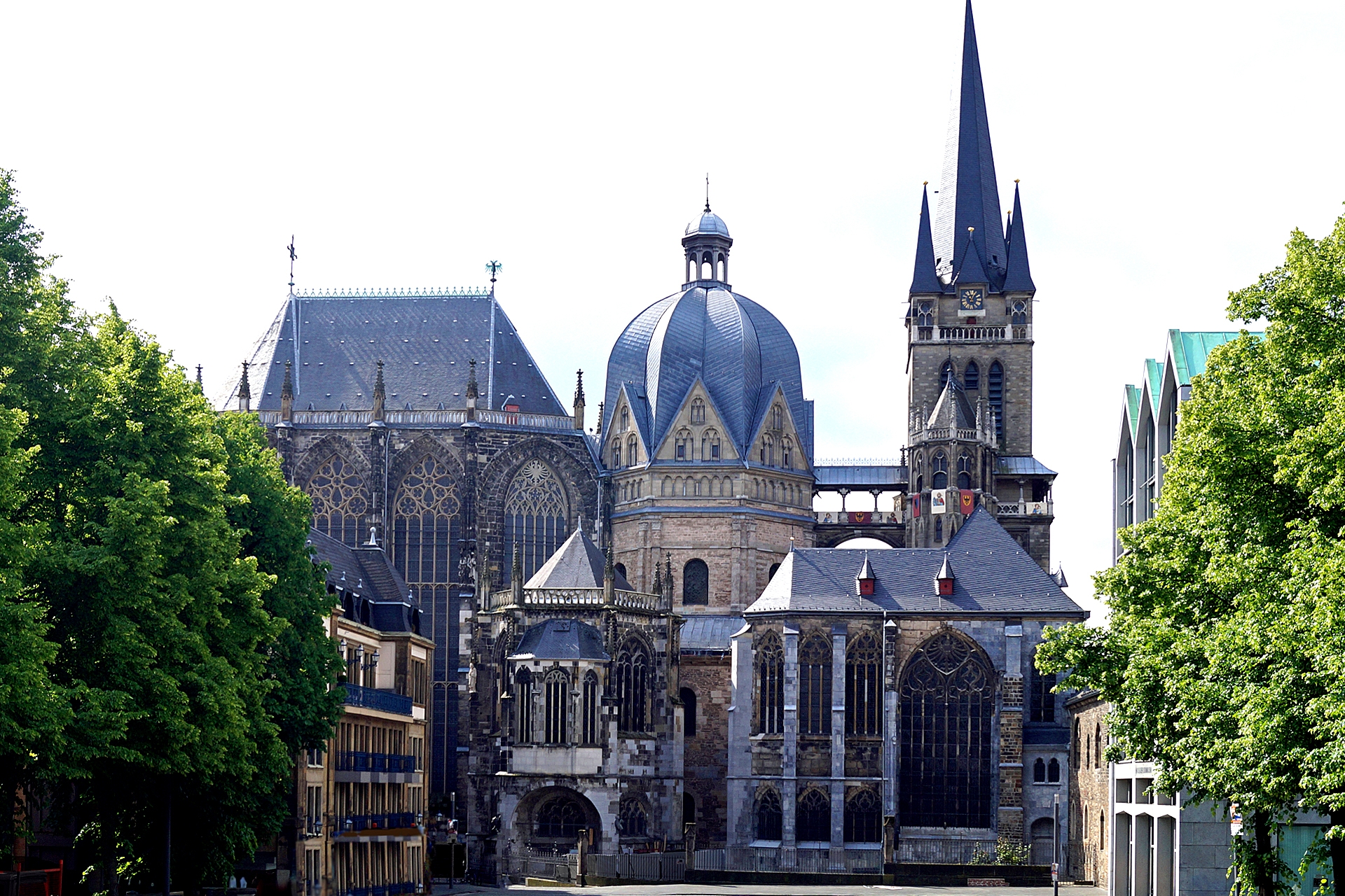 Экскурсия по Ахену — Экскурсии из Кёльна